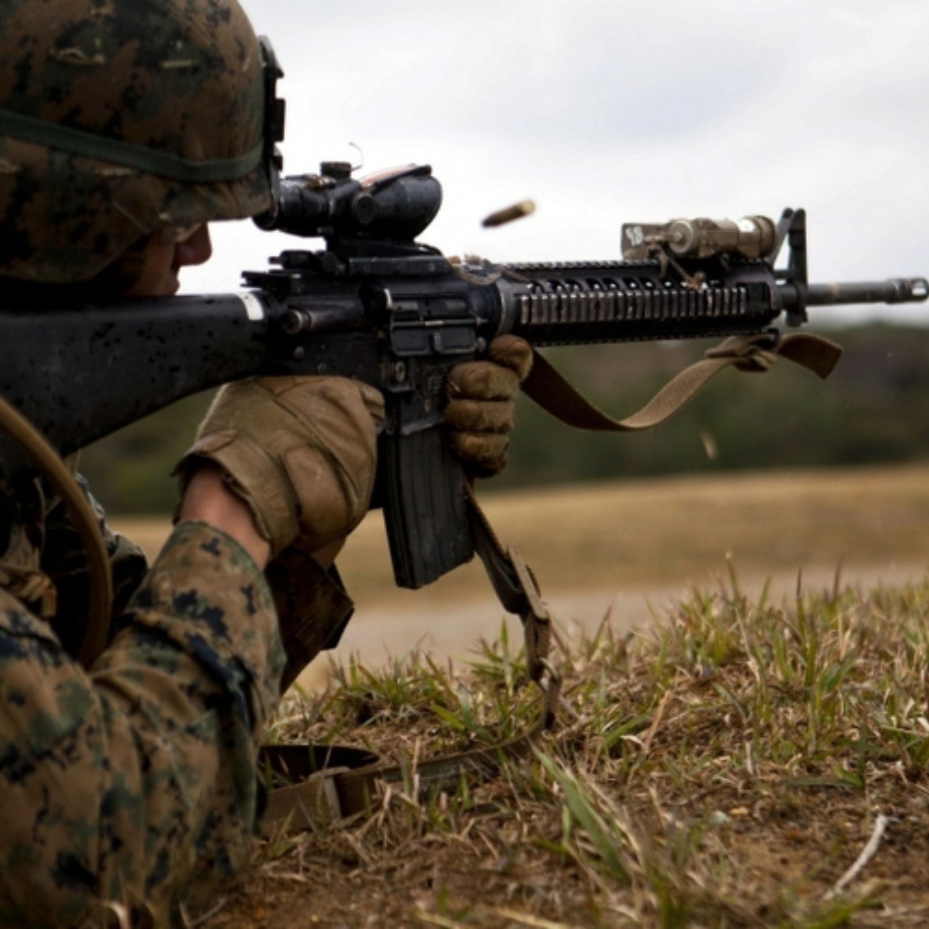 How to Use a Trijicon ACOG Scope? — Atomic Defense